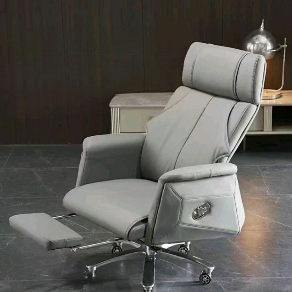 27 Recliner Chair Designs for Ultimate Comfort and Style - Archi Refresh