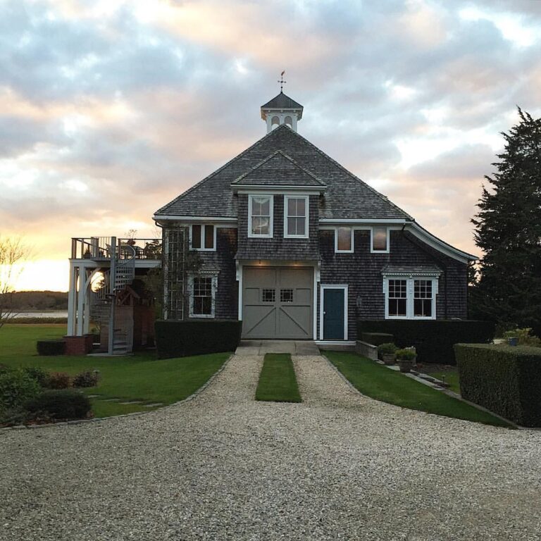 21 Cape Cod House Exterior Ideas for Style and Curb Appeal - Archi Refresh