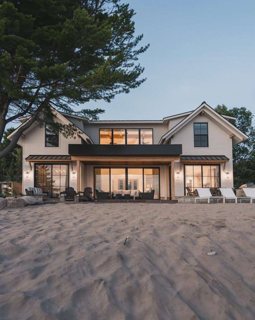 21 Cape Cod House Exterior Ideas for Style and Curb Appeal - Archi Refresh