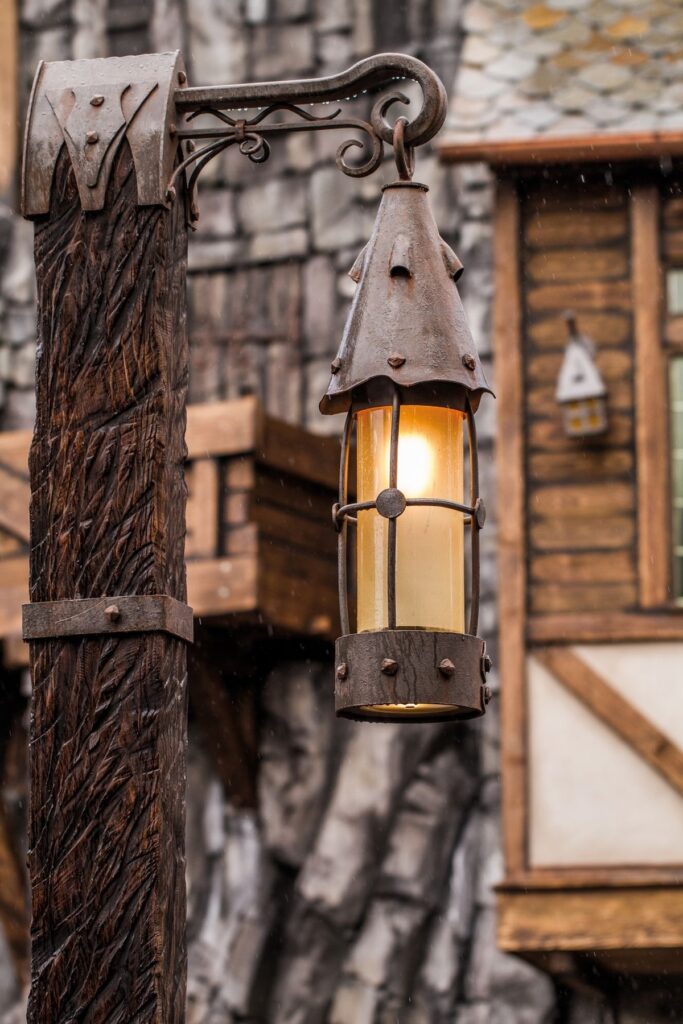 36 Rustic Outdoor Lighting Ideas to Illuminate Your Space with Charm ...