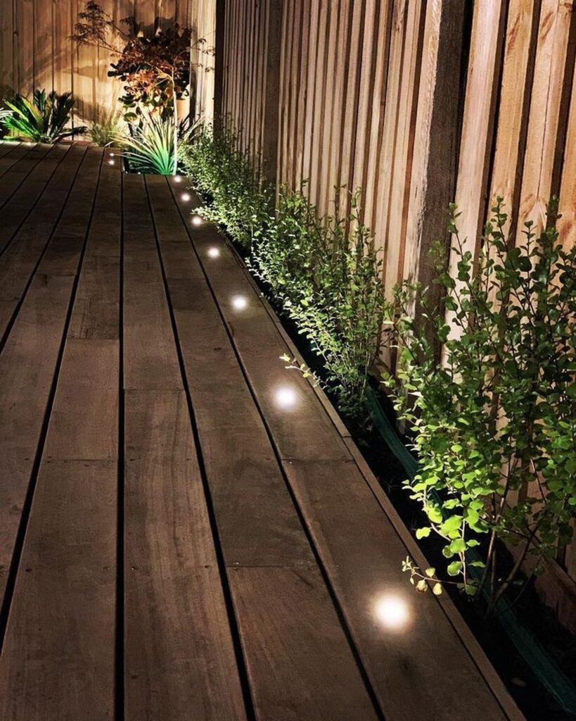 26 Walkway Lights for Trendy Outdoor Illumination Ideas - Archi Refresh