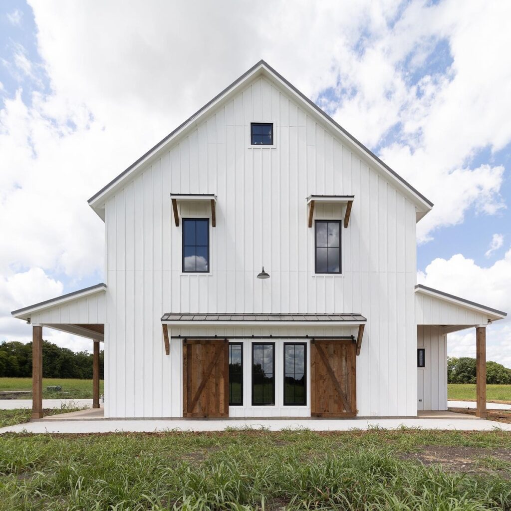 25 Barndominium Exterior Ideas for Your Dream Home - Archi Refresh