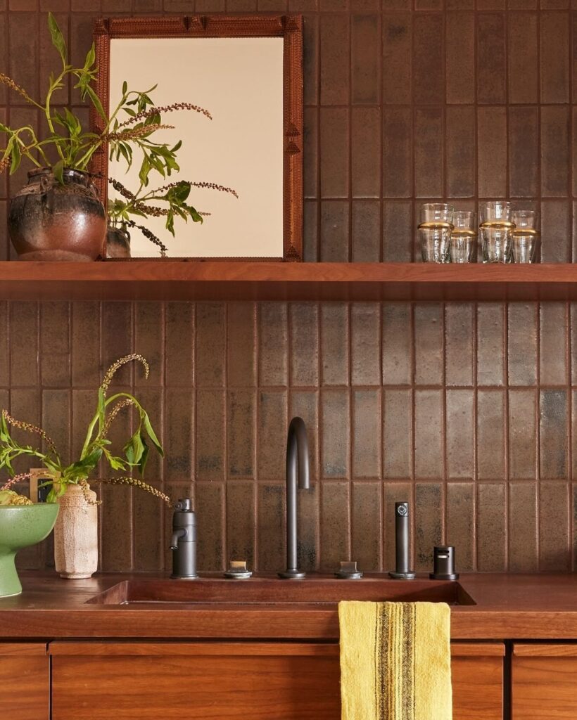 28 Kitchen Wall Tile Designs for Both Modern and Classic Looks - Archi ...