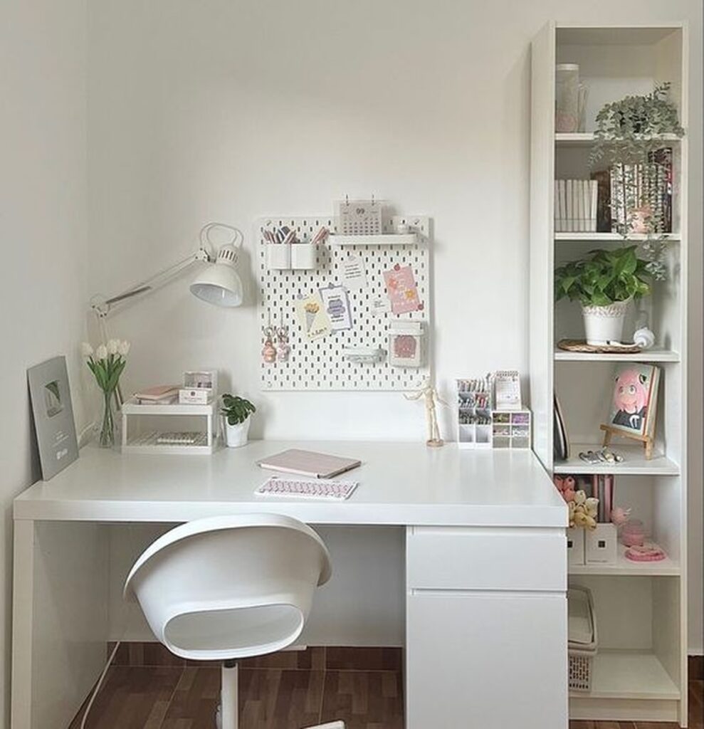 29 Stylish School Desk Designs for Your Learning Space - Archi Refresh