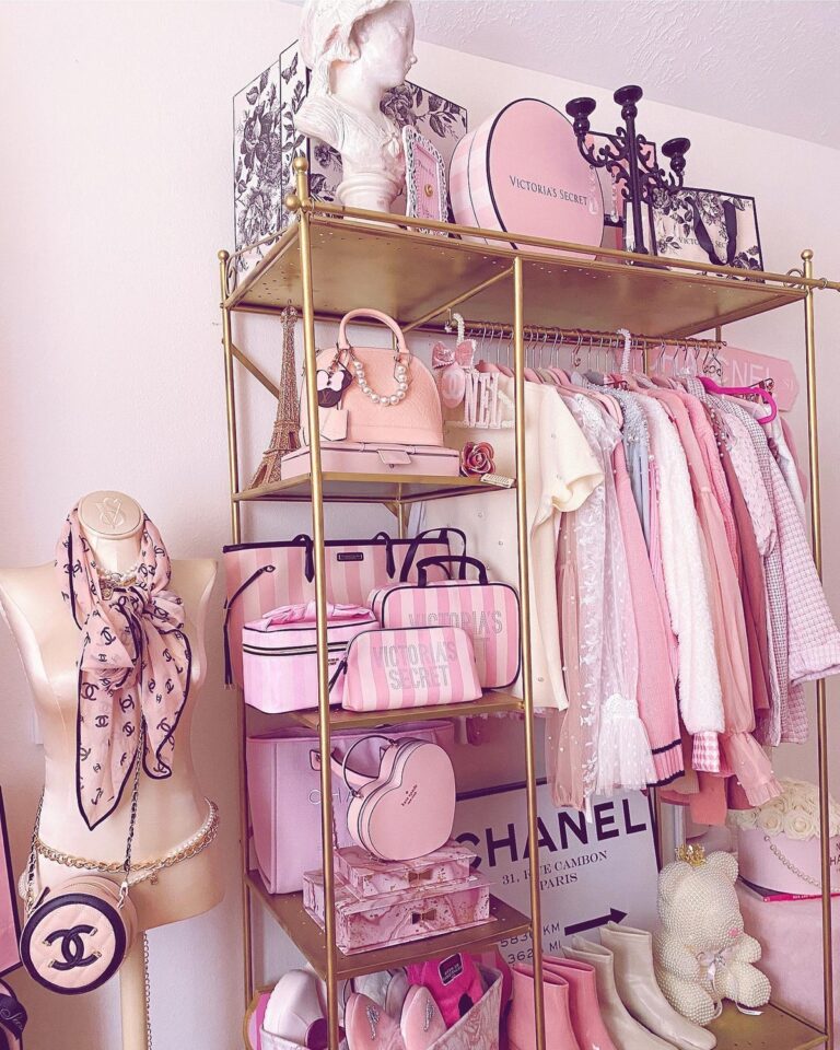 35 Lovely Pink Room Decor Ideas for a Soft and Elegant Look - Archi Refresh