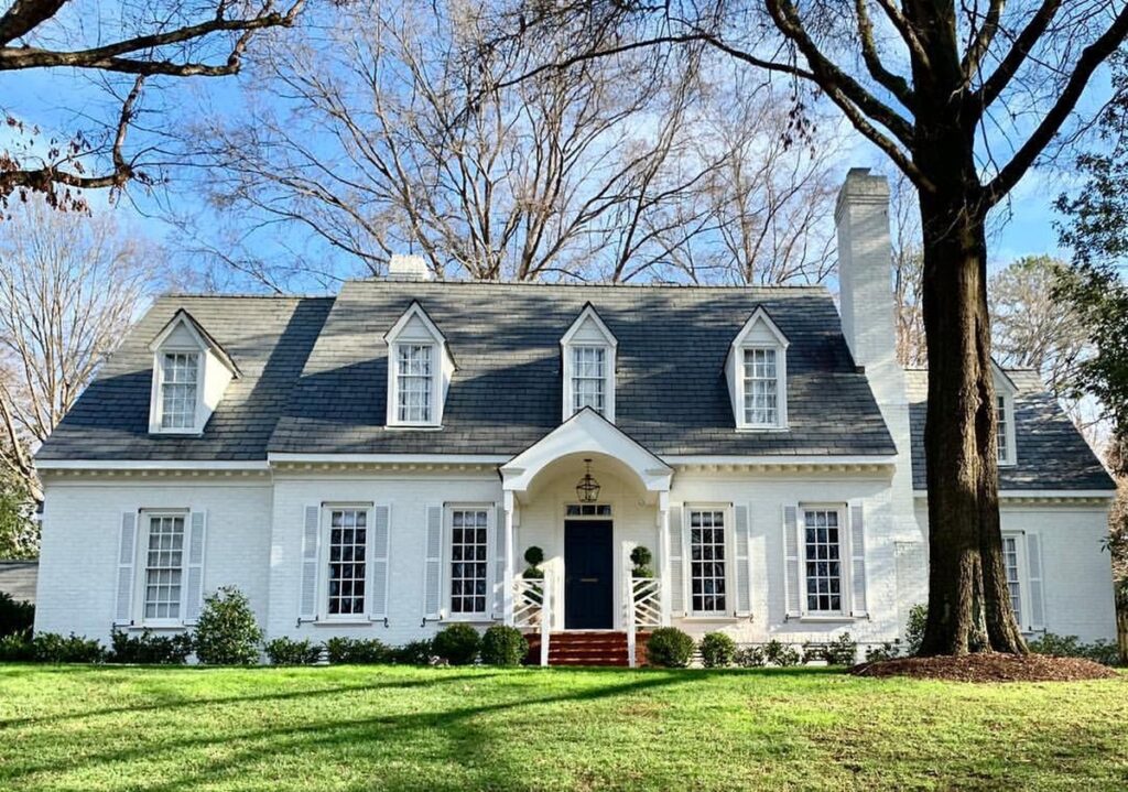 21 Cape Cod House Exterior Ideas for Style and Curb Appeal - Archi Refresh