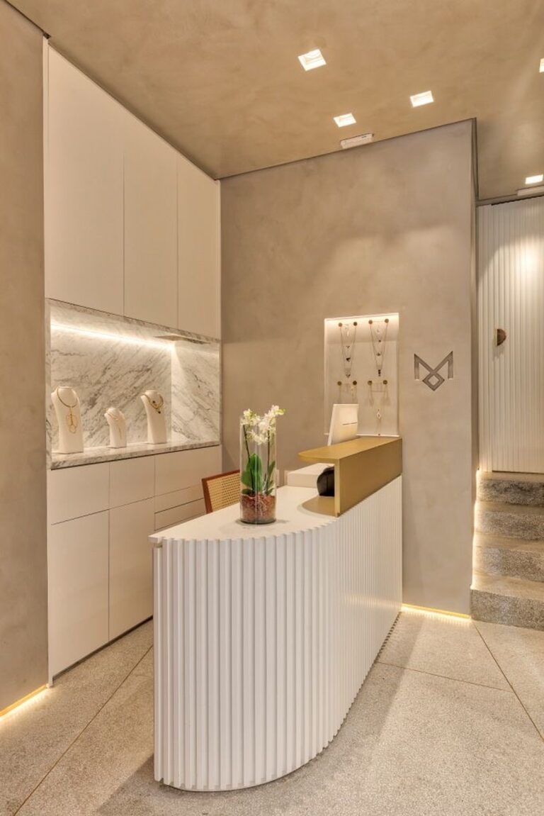 34 Trendsetting Reception Desk Designs for a Modern Look - Archi Refresh